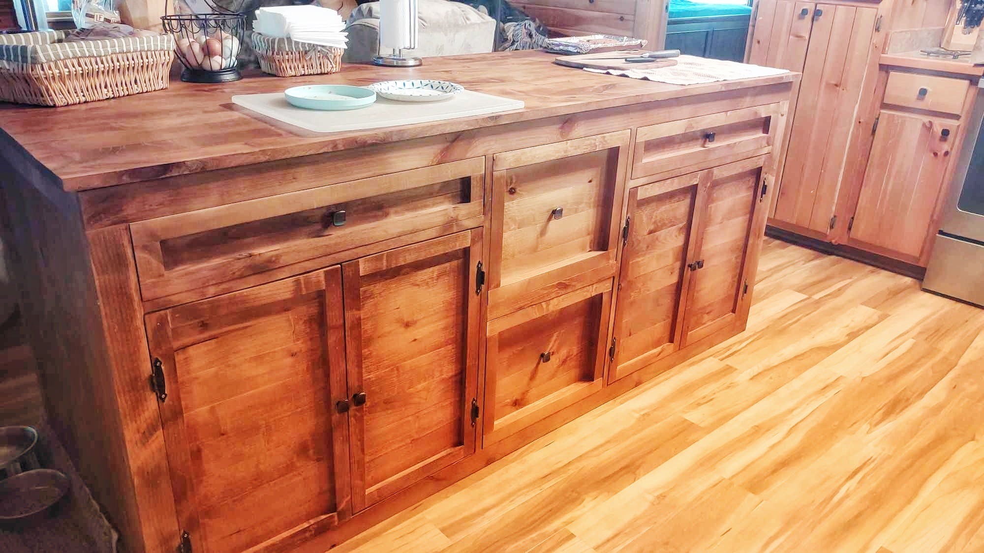 Custom Kitchen Island built to order – Andrew's Woodworks & Furniture ...
